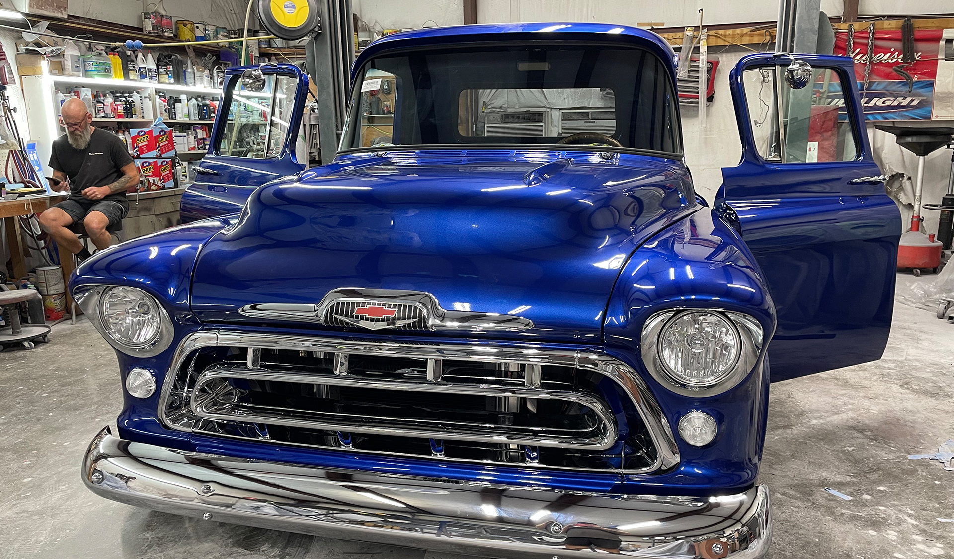 Gallery - Retro Thunder Custom Rides